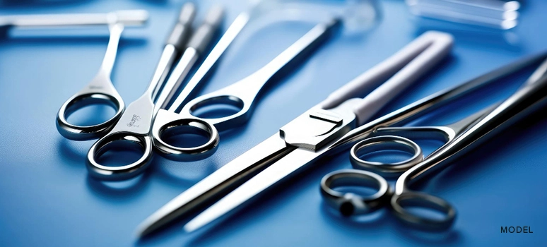 Medical Knives: Enhancing Precision in Healthcare Practices - Robbins ...